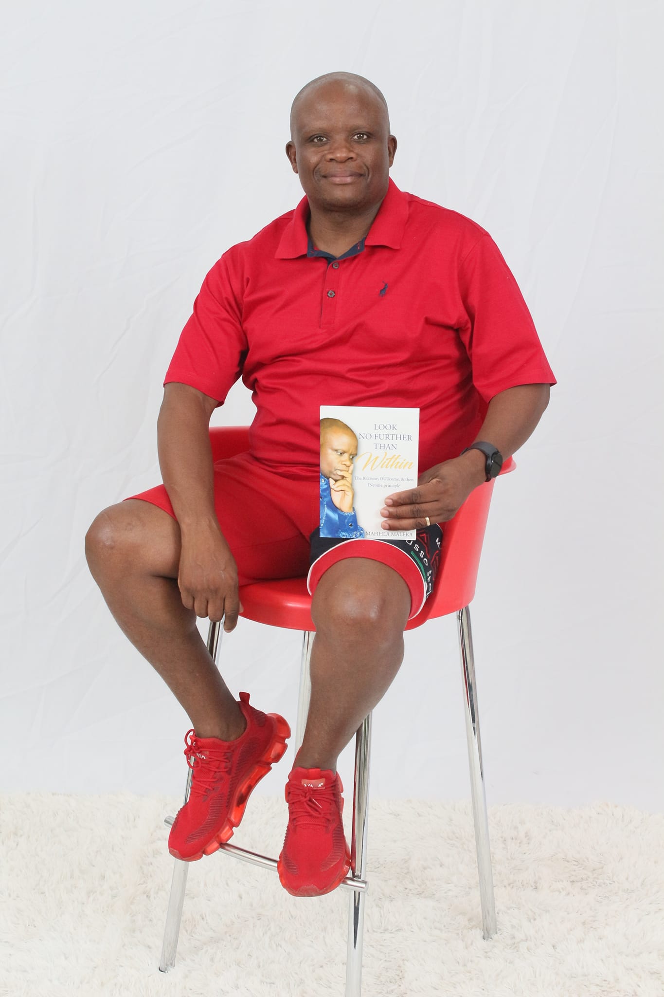 Take a relook at yourself, urges the new book - Puisano News